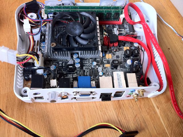 HTPC in a Nintendo 64